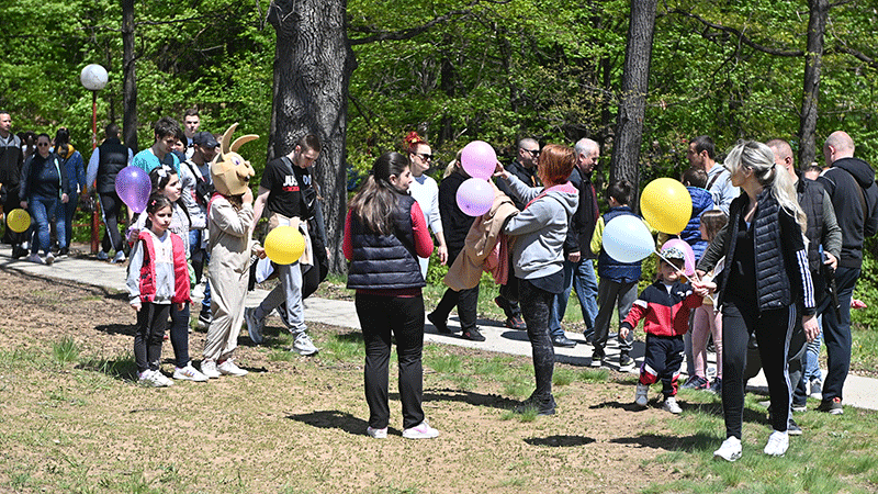 Prvi maj, nakon dve godine, ponovo obeležen na Borskom jezeru [FOTO ...