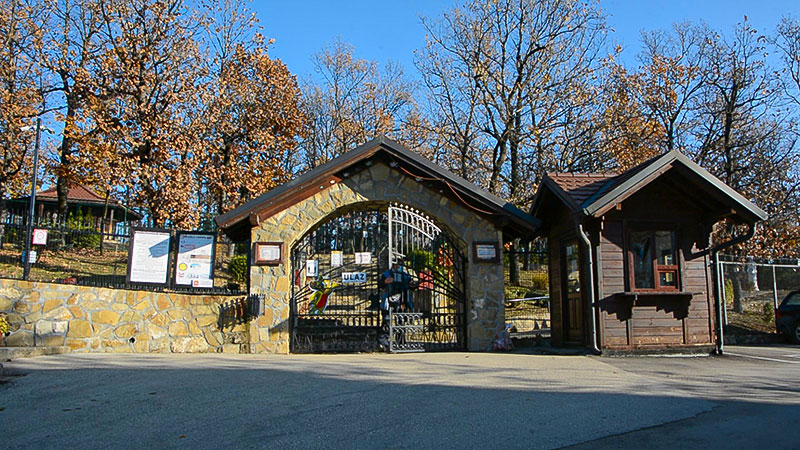 Zima u borskom ZOO vrtu: Životinje zbrinute, zimovnici puni - Bor 030